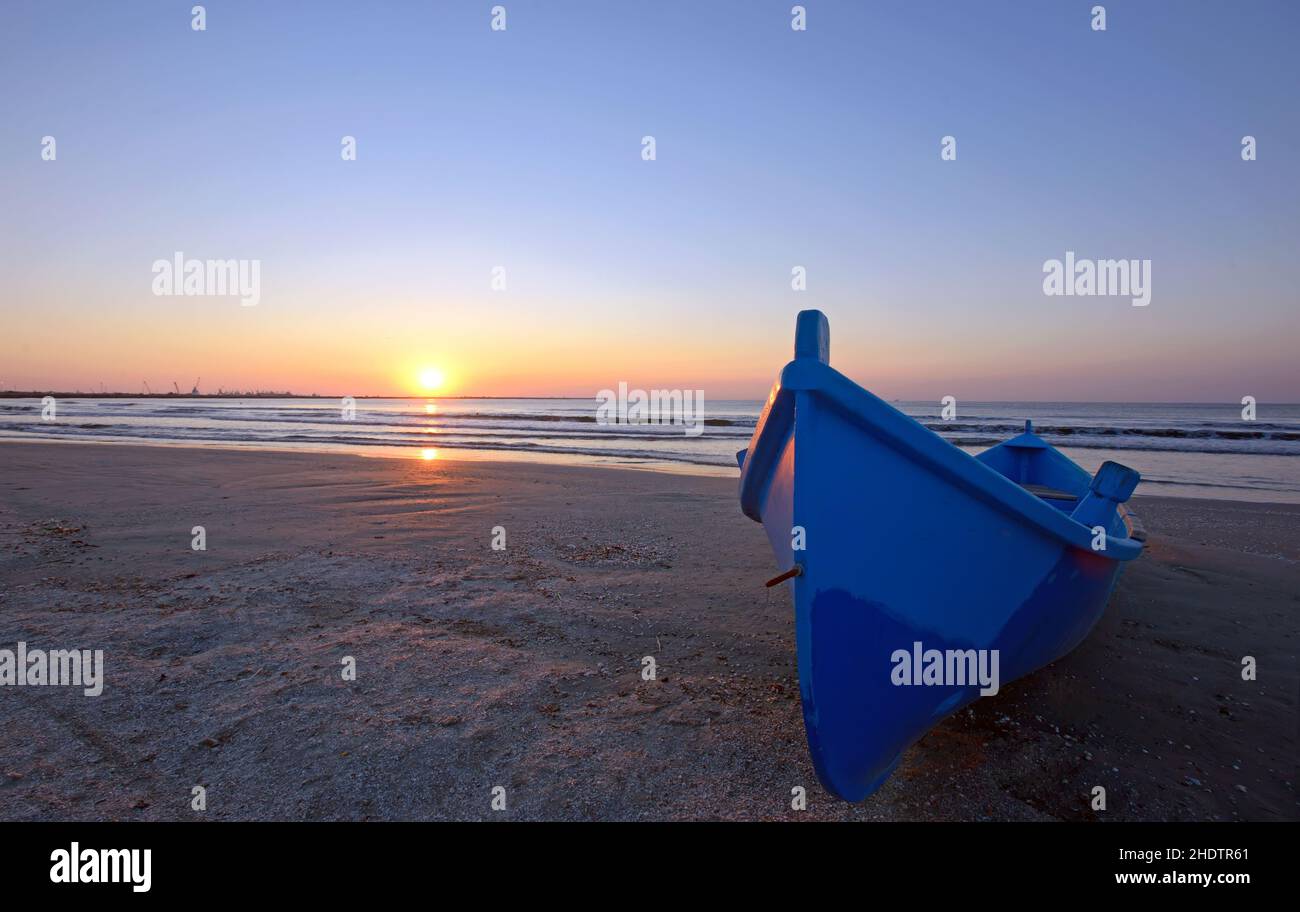 sunset, beach, boat, sunsets, beaches, seaside, boats Stock Photo - Alamy