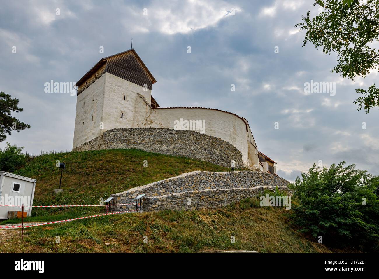 The Marienburg castle of Feldiora in Romania Stock Photo - Alamy