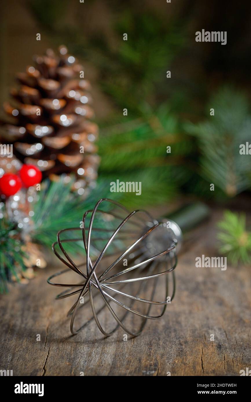wire whisk, wire whisks Stock Photo - Alamy