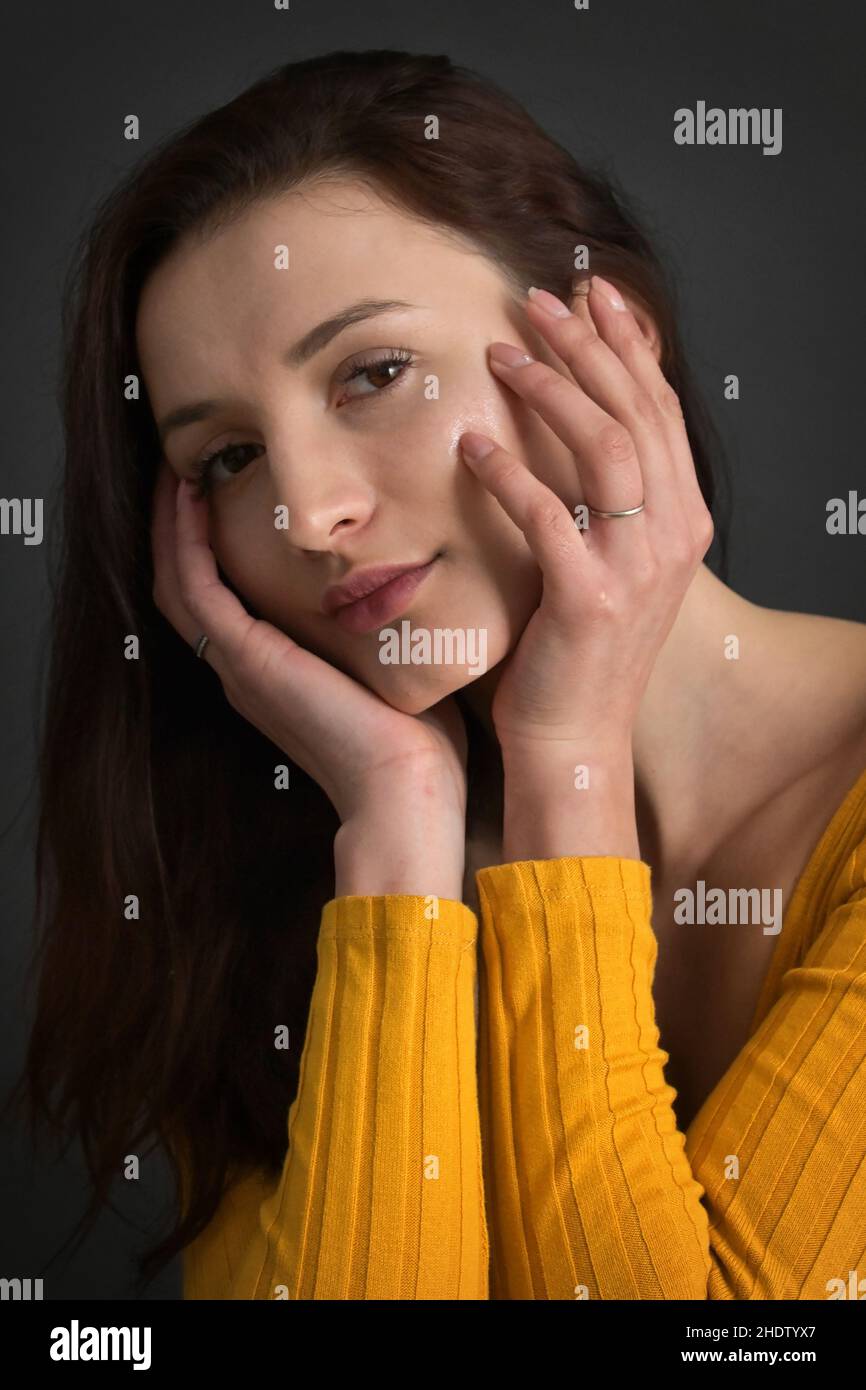 young woman, serious, portrait, girl, girls, woman, young women ...