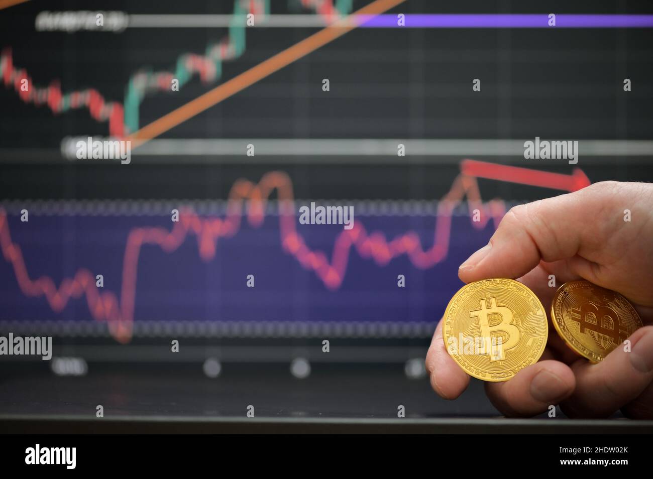 Cryptocurrency exchanges hi-res stock photography and images - Alamy