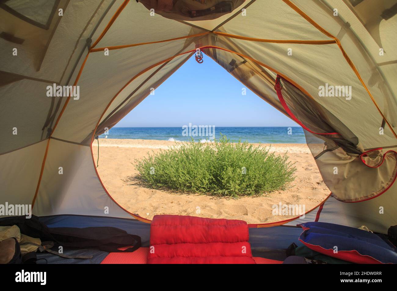 camping, wild camping, camper, camp Stock Photo - Alamy