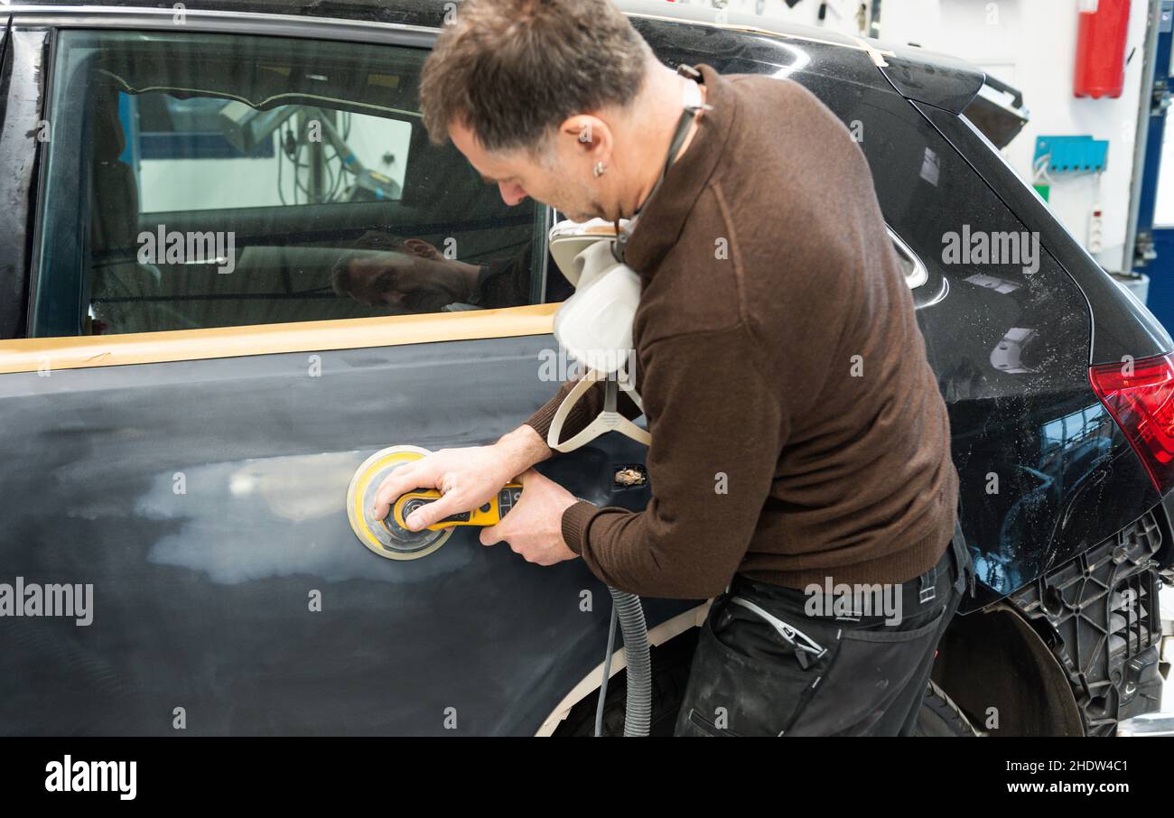 60 auto hi-res stock photography and images - Alamy