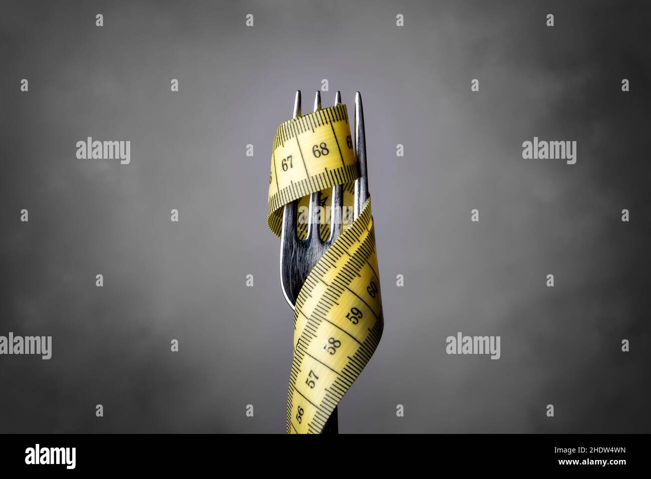 tape measure, weight, tape measures, weights Stock Photo - Alamy