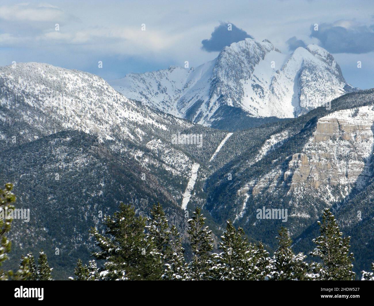 pyrenees, massif, massifs Stock Photo - Alamy