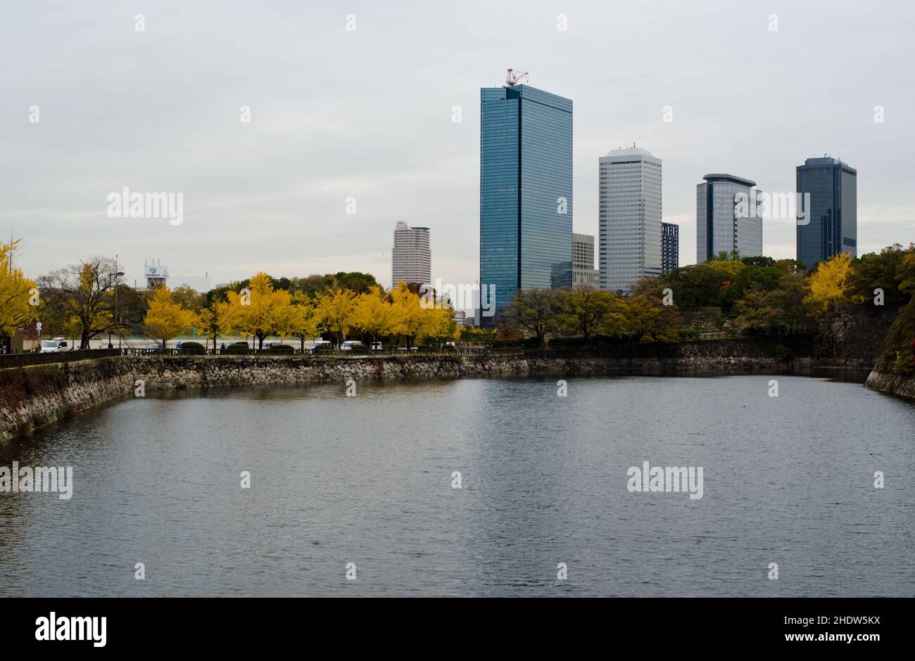 Osaka office hi-res stock photography and images - Alamy