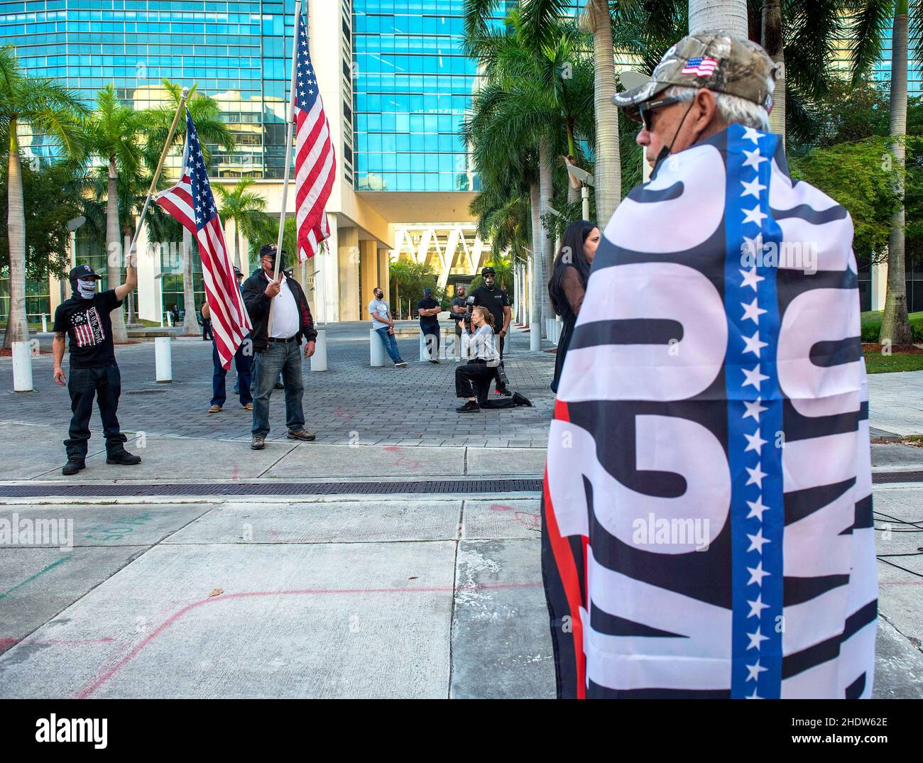 Federal detention center in miami hi-res stock photography and images ...