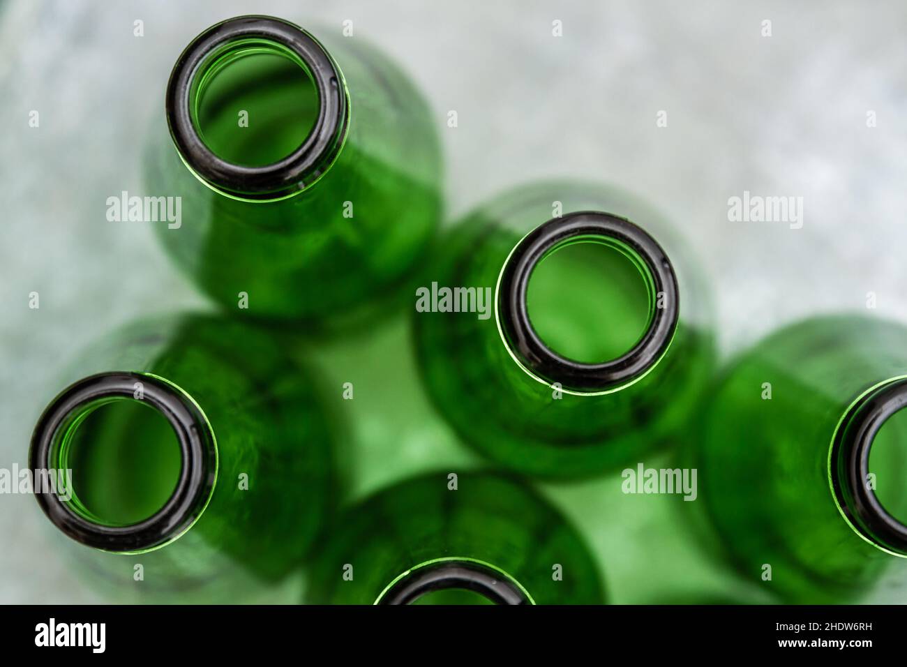 5 objects hi-res stock photography and images - Alamy