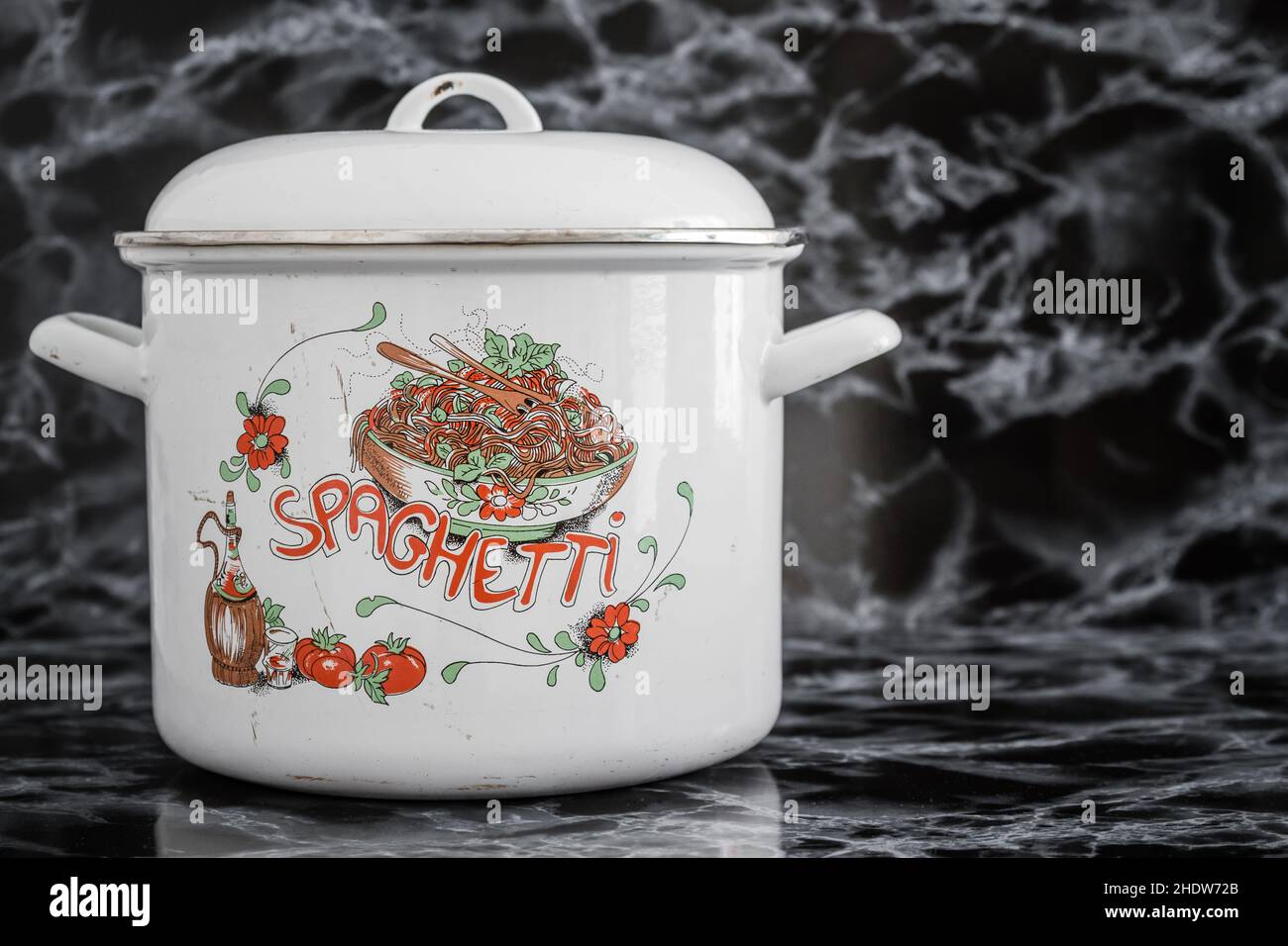 motif, pot, enamel, motifs, pots, enamels Stock Photo - Alamy