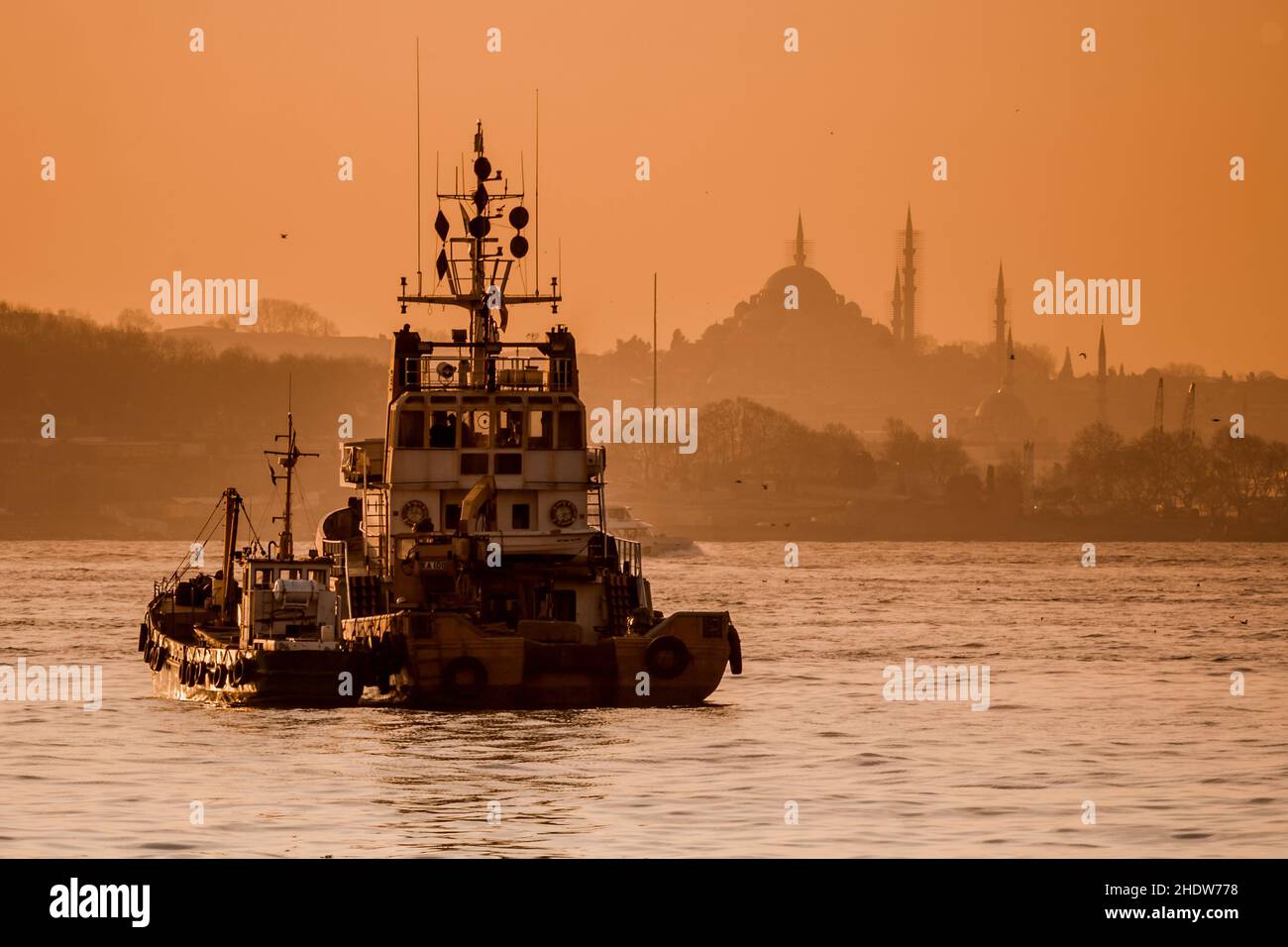 ship, bosphorus, istanbul, ships, istanbuls Stock Photo - Alamy