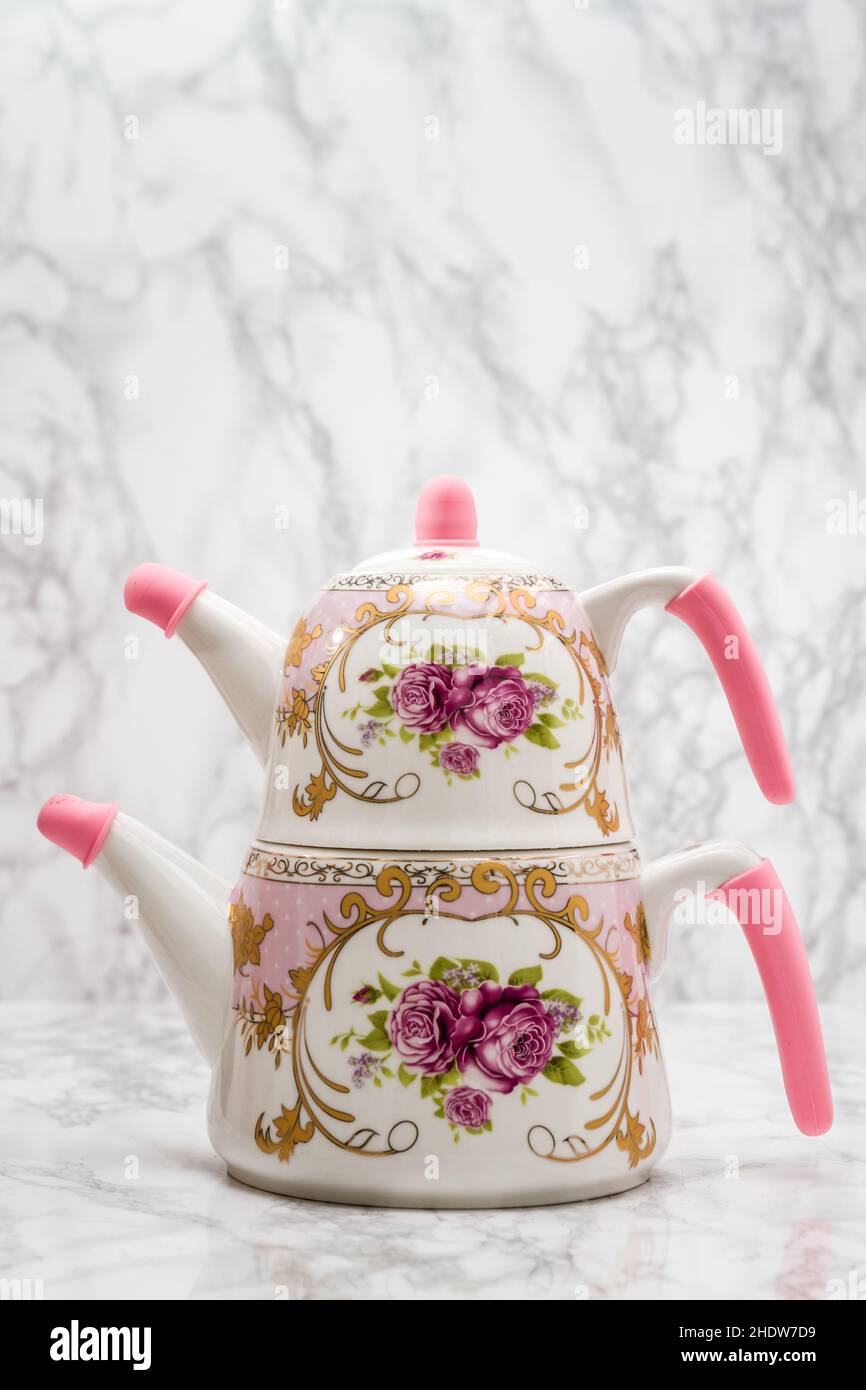 Teapot patterns hi-res stock photography and images - Alamy