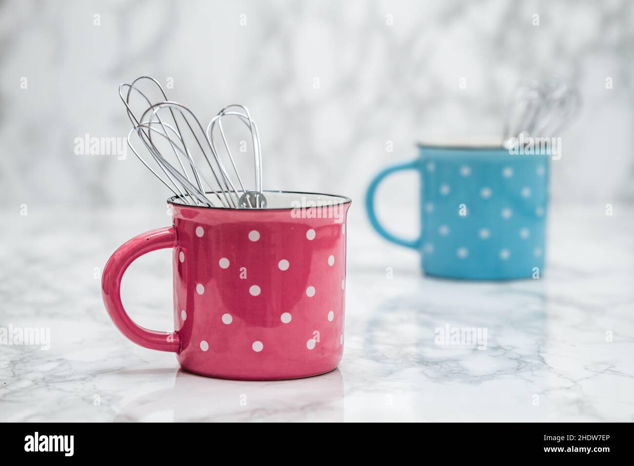 Wire organization hi-res stock photography and images - Alamy