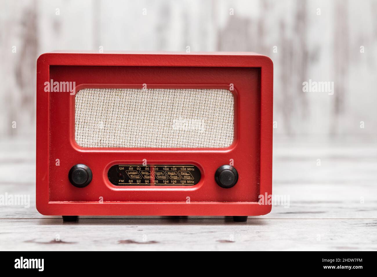 retro, radio, old fashioned, retro style, radios Stock Photo - Alamy