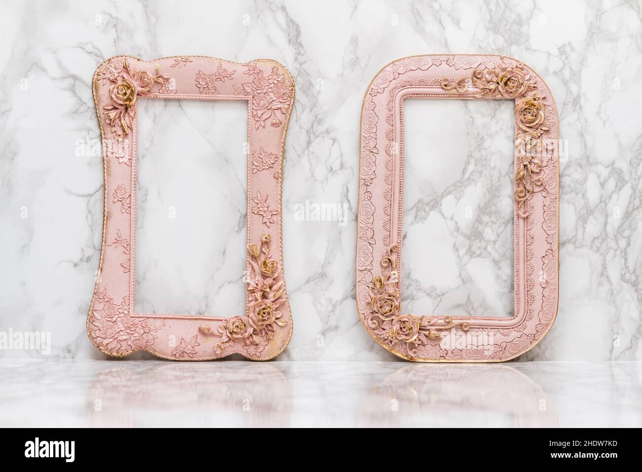 Baroque frames hi-res stock photography and images - Alamy