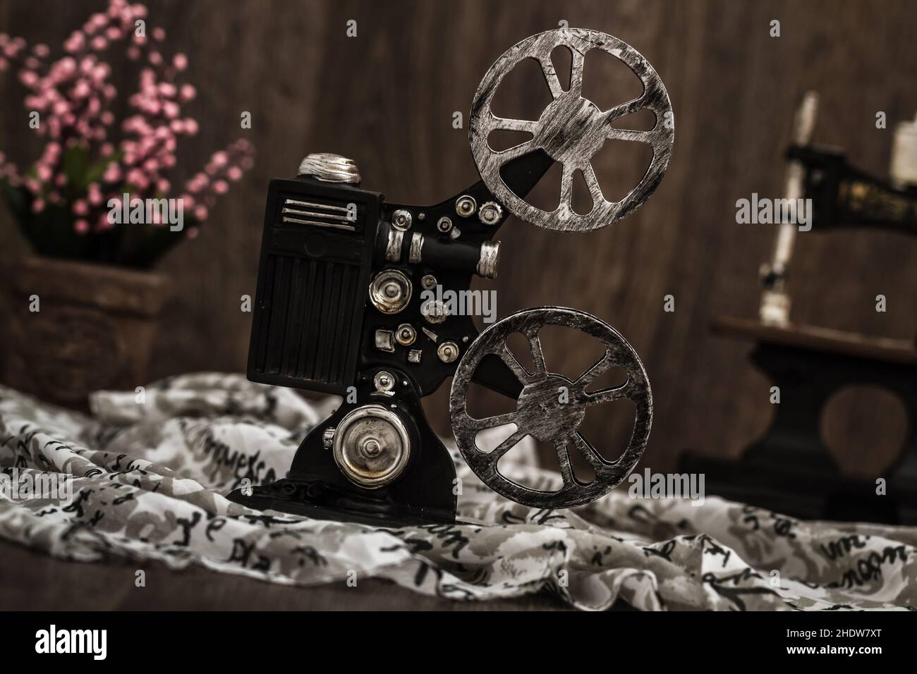 Film projectors hi-res stock photography and images - Alamy