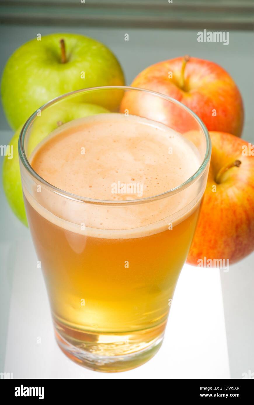 apple juice, apple juices Stock Photo - Alamy