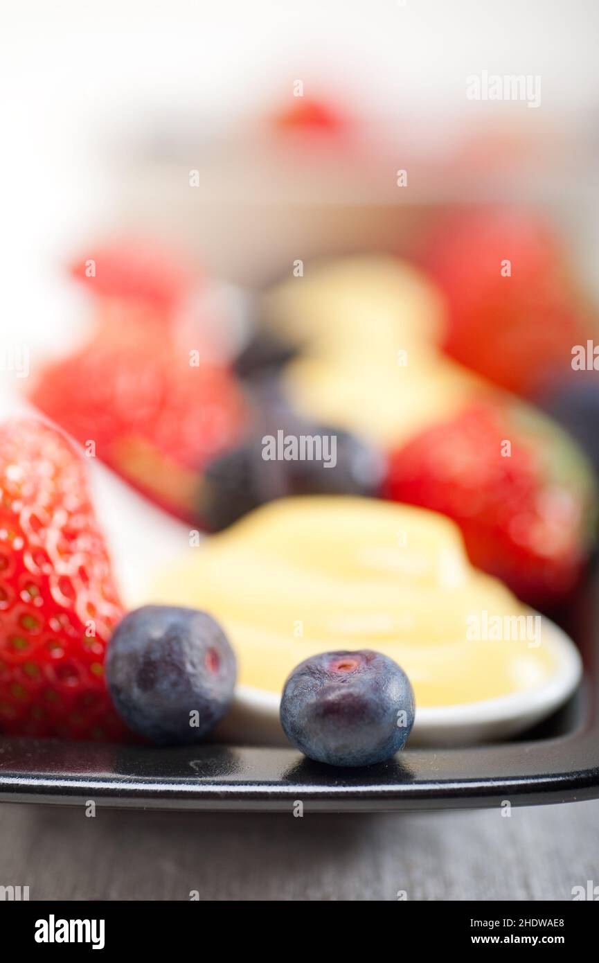 berries, blueberry, dessert, berry, blueberries, desserts Stock Photo ...