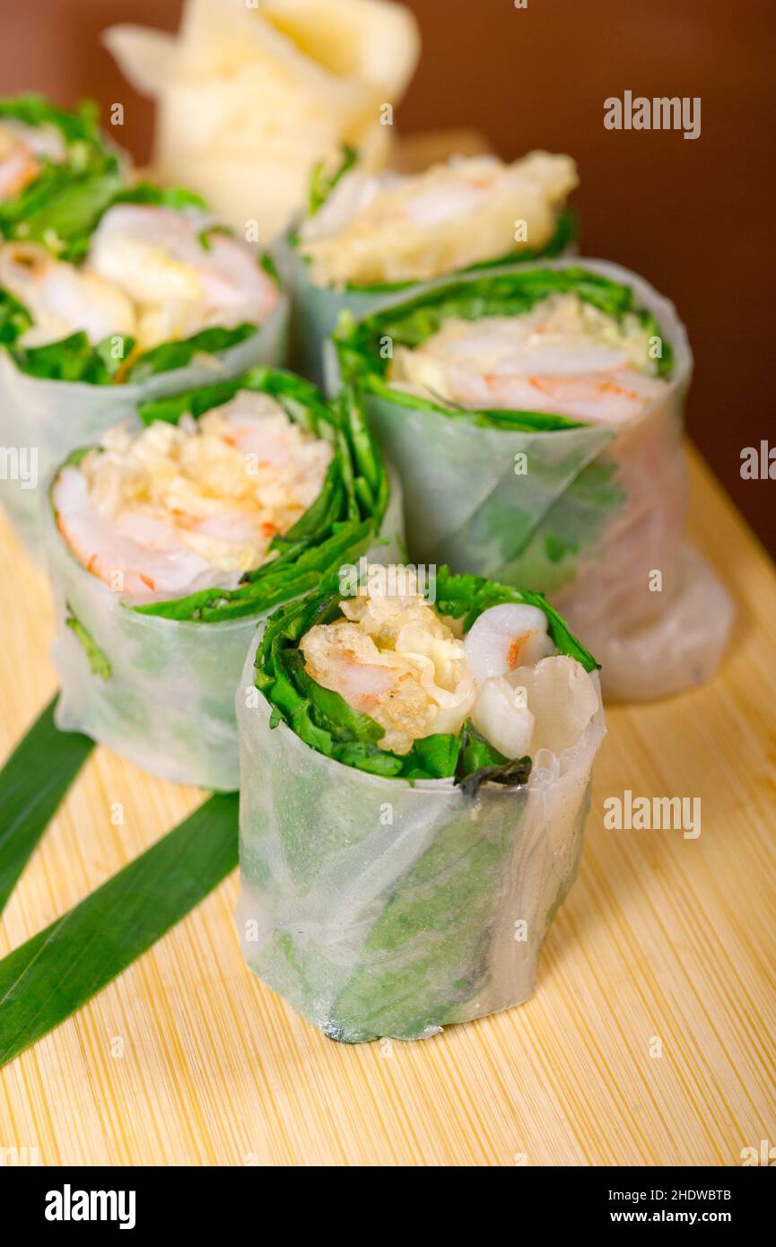 Sushi rice paper hi-res stock photography and images - Alamy