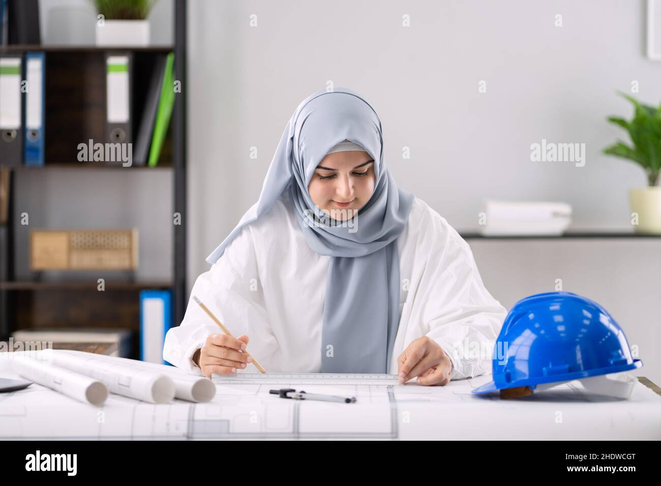 Civil Engineer Or Architect With Construction Plan Stock Photo - Alamy