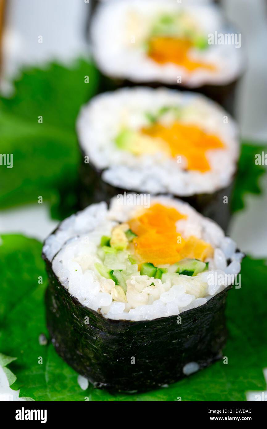 sushi, maki, sushis, makis Stock Photo - Alamy