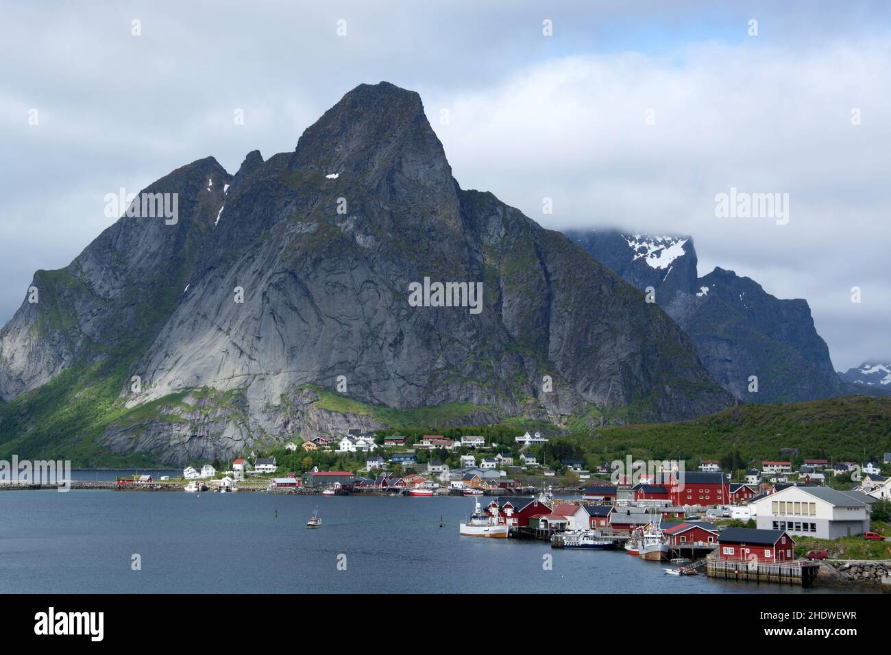 norway, lofoten, reine, moskenes, norways, lofotens, reines Stock Photo ...