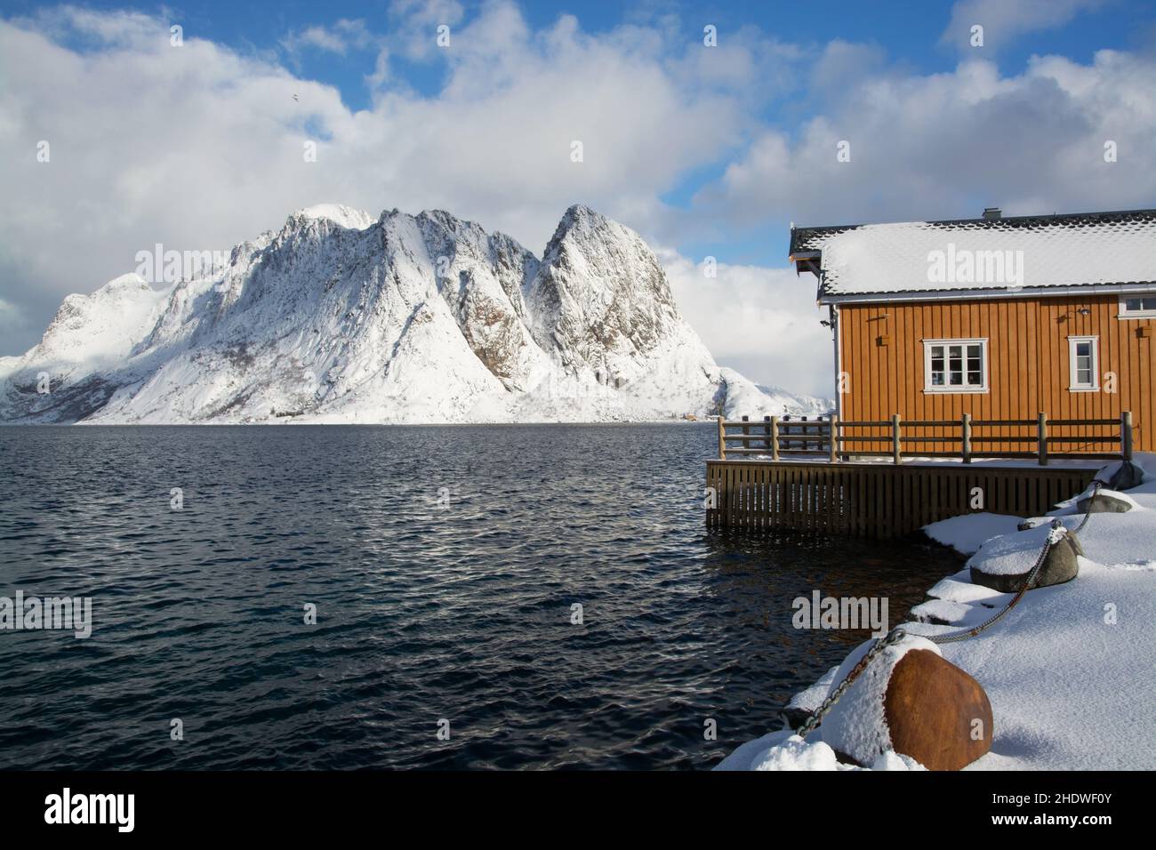 wooden house, lofoten, wooden houses, lofotens Stock Photo - Alamy
