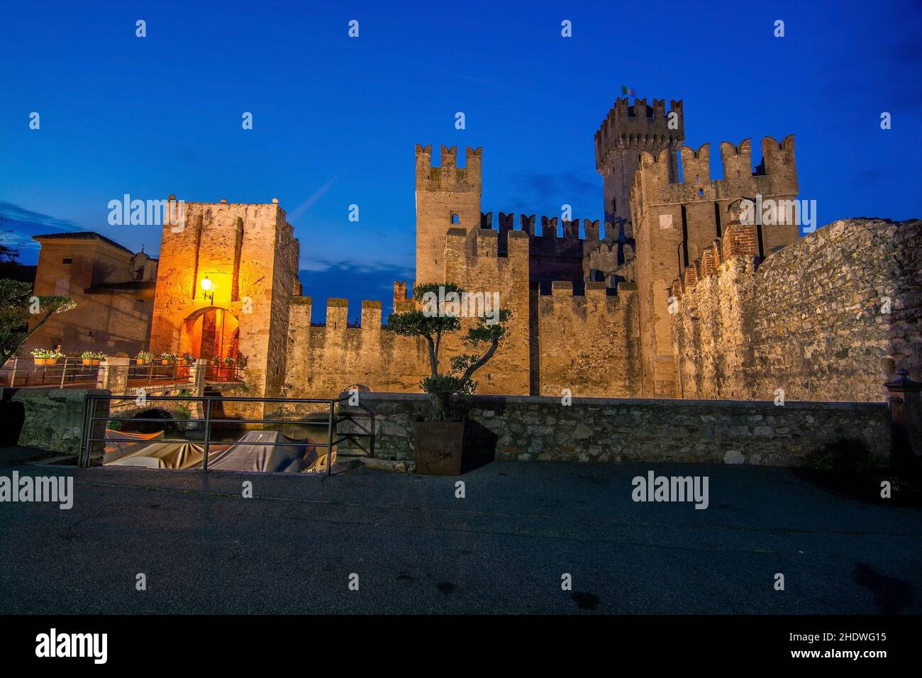 castello scaligero, castello scaligeros Stock Photo - Alamy