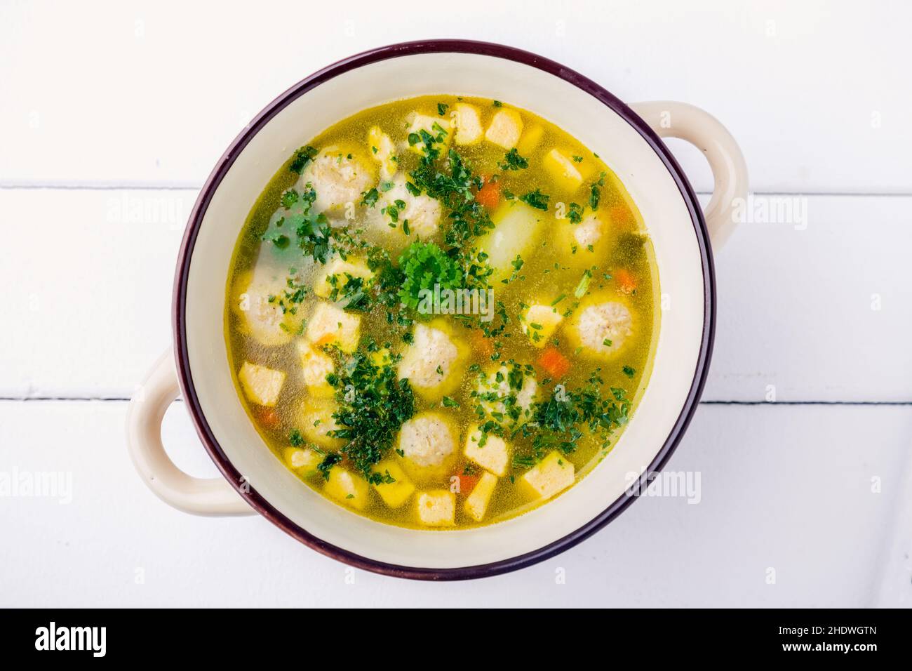 Soup chickens hi-res stock photography and images - Alamy