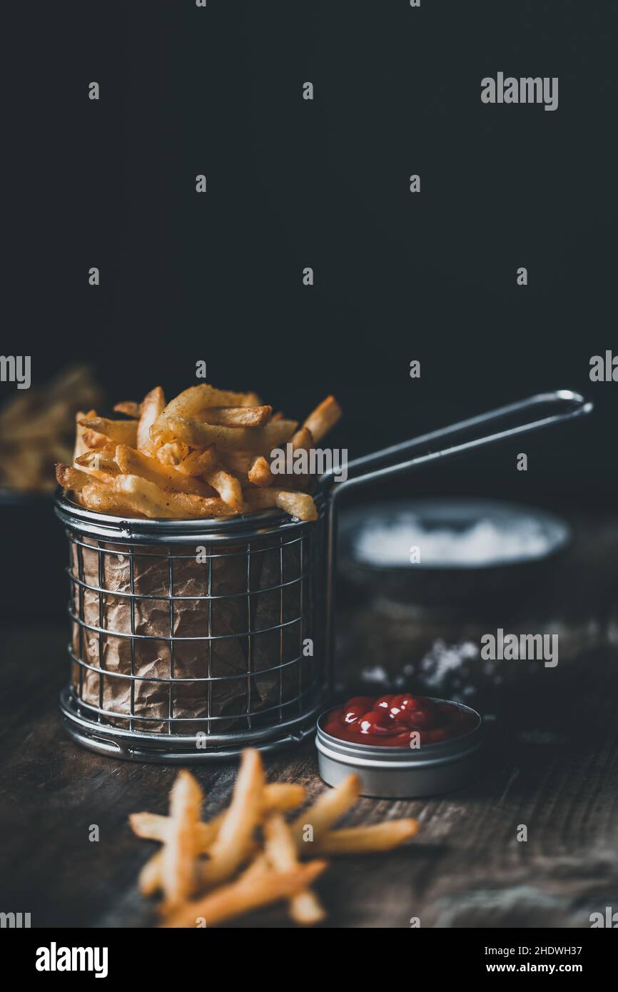 french fries, crispy, pommes, crispies Stock Photo - Alamy