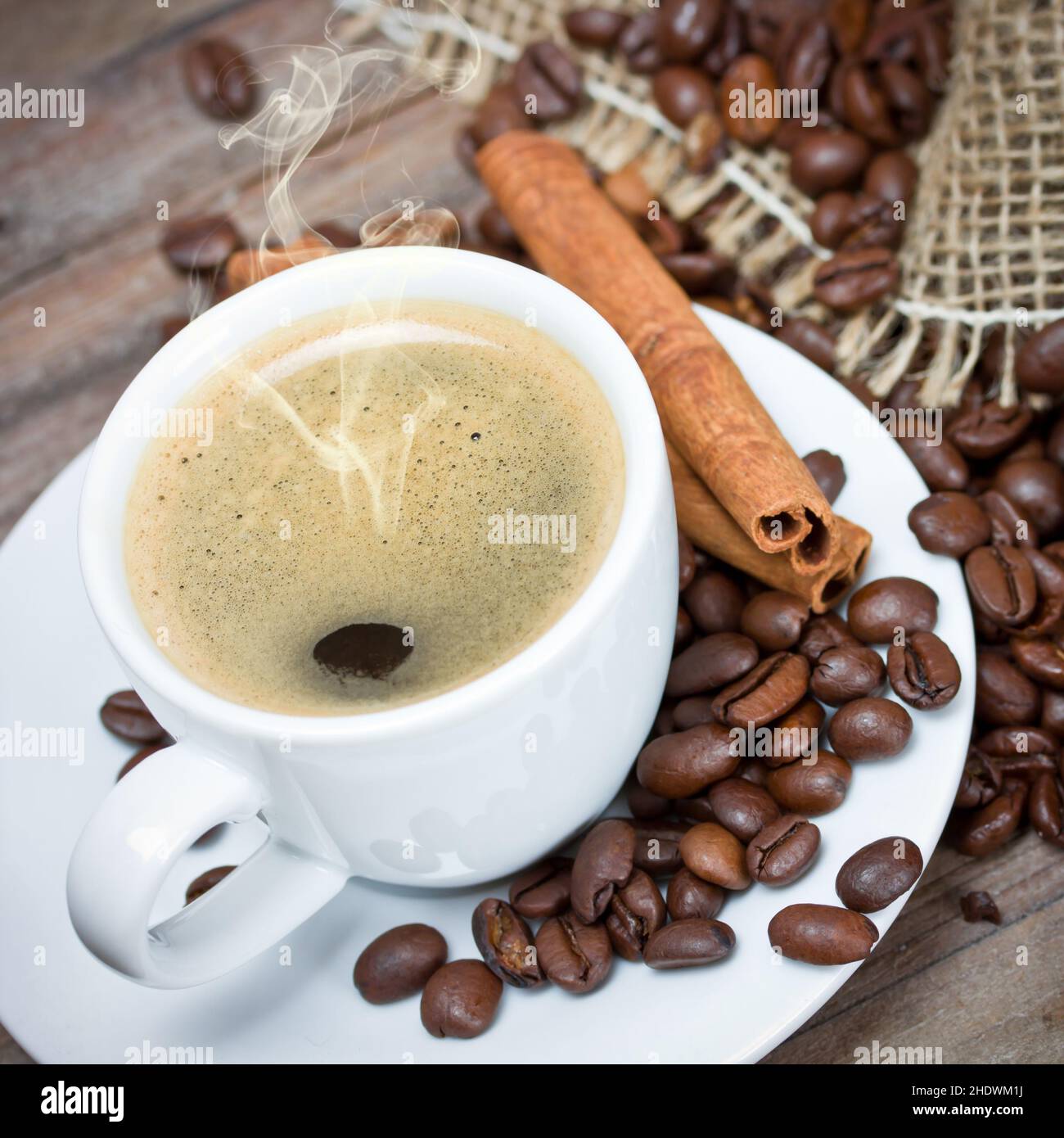 Roasting aromas hi-res stock photography and images - Alamy