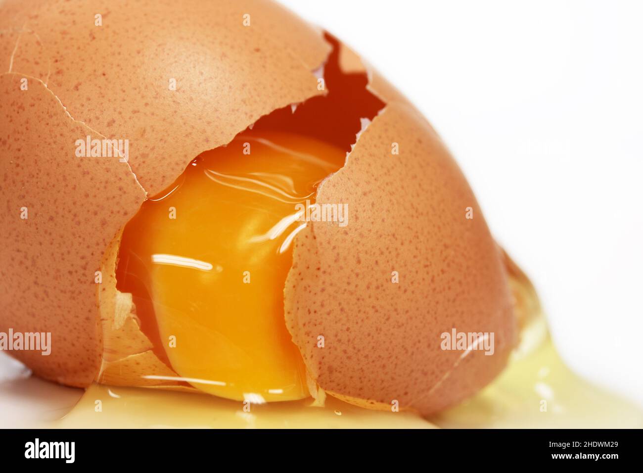 egg yolk, raw egg, egg yolks, raw eggs Stock Photo - Alamy