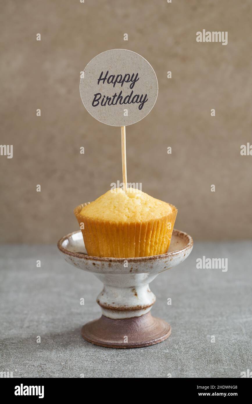 muffin, happy birthday, muffins, happy birthdays Stock Photo - Alamy