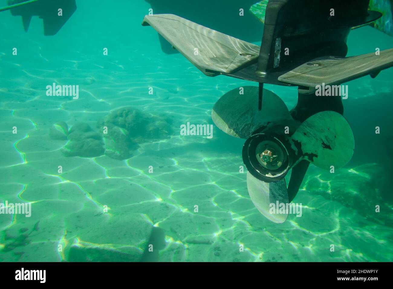 Underwater propellers hi-res stock photography and images - Alamy