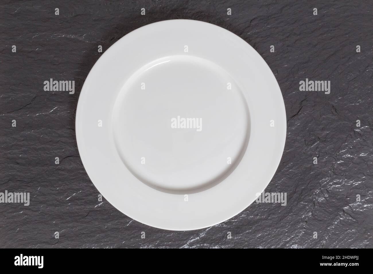 Bone plates hi-res stock photography and images - Alamy