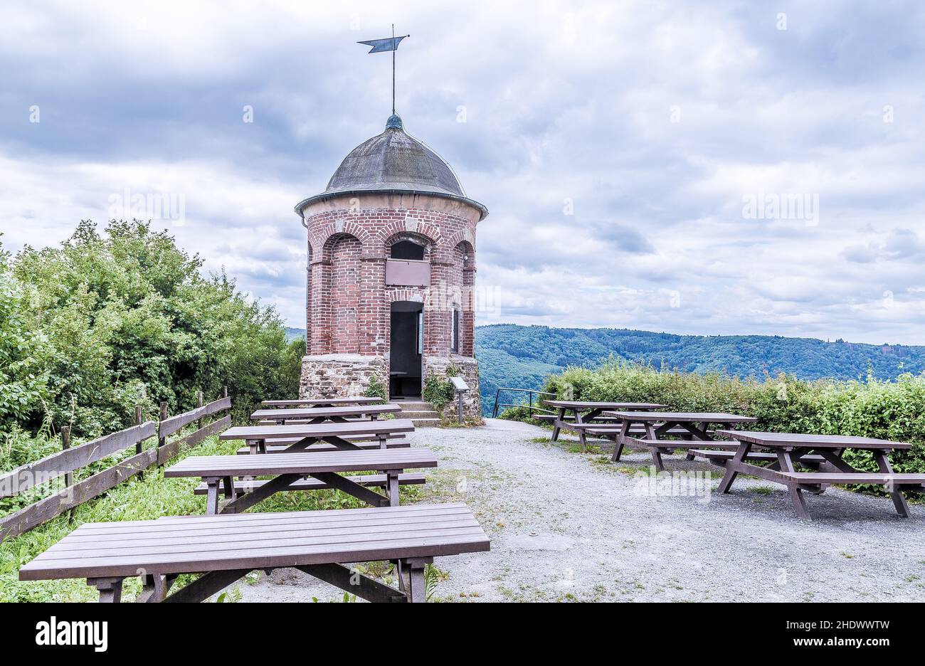 Collis hi-res stock photography and images - Alamy