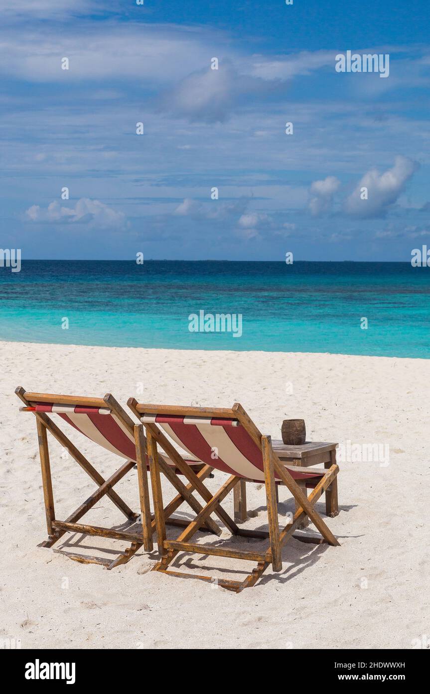 beach, lounge chair, beaches, seaside, lounge chairs Stock Photo - Alamy