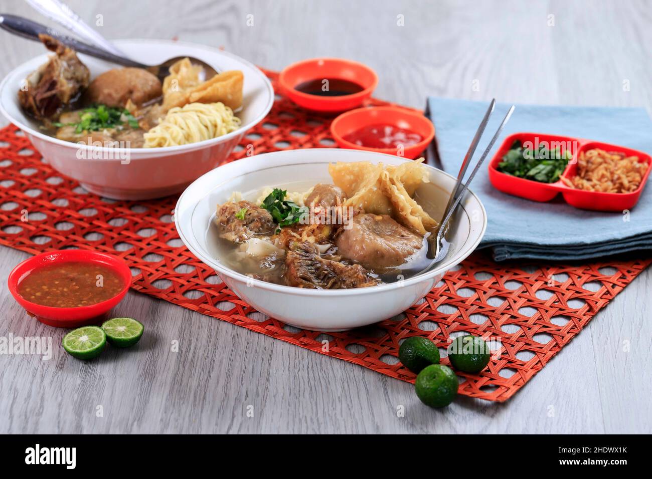 Komplit hi-res stock photography and images - Alamy