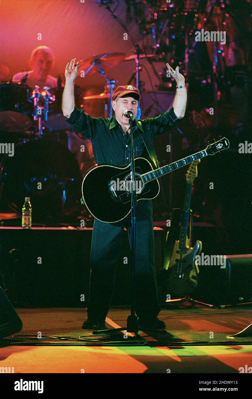 Paul Simon kicking of his UK tour at The Hammersmith Apollo in London ...