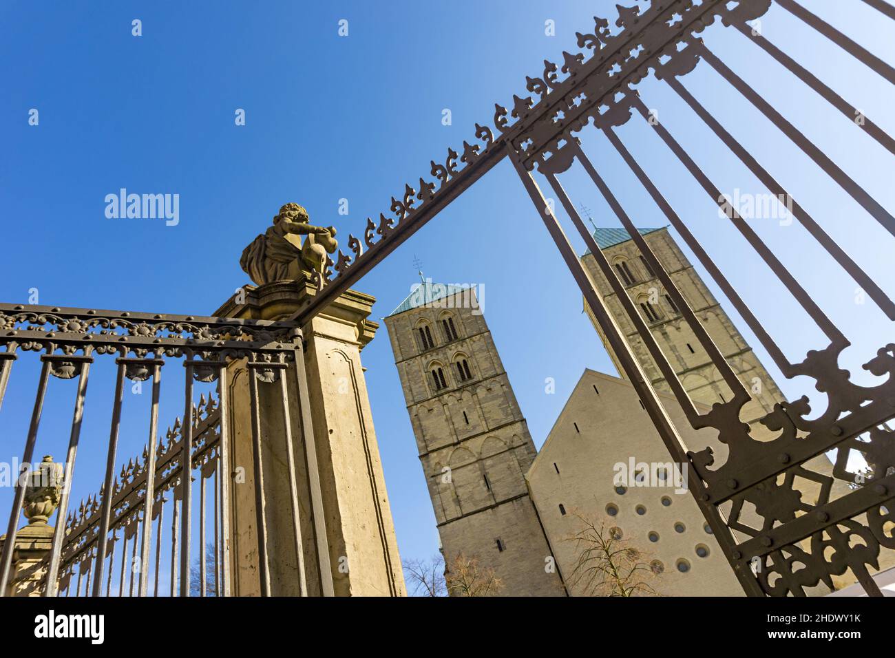 muenster, st. paul's cathedral, iron gate, muensters, st. paul's ...