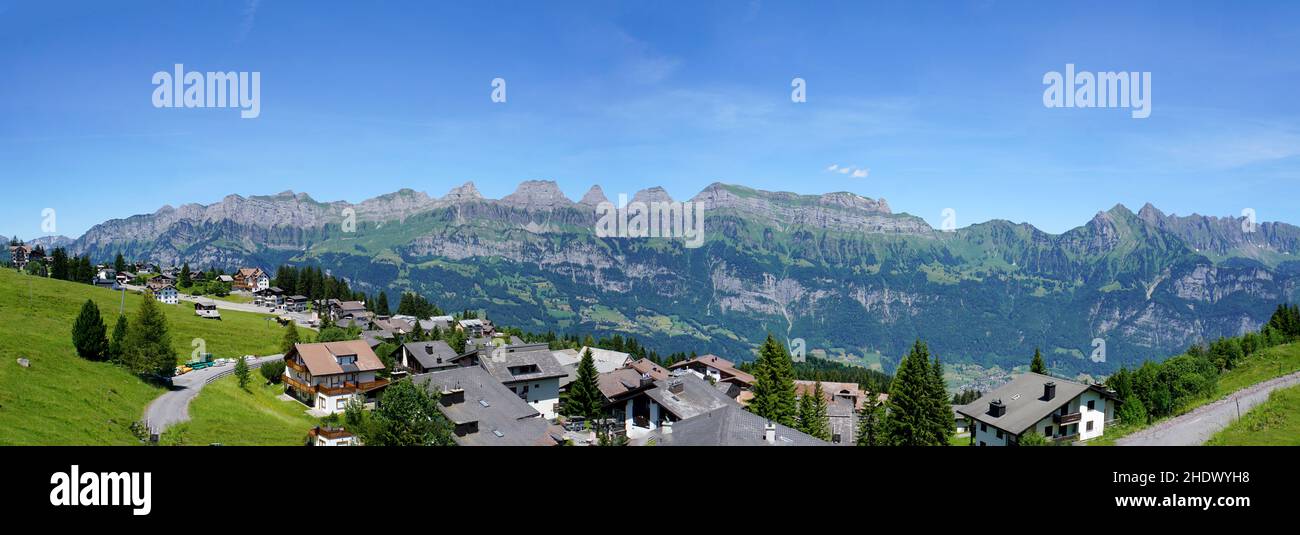Chain of mountain tops hi-res stock photography and images - Alamy