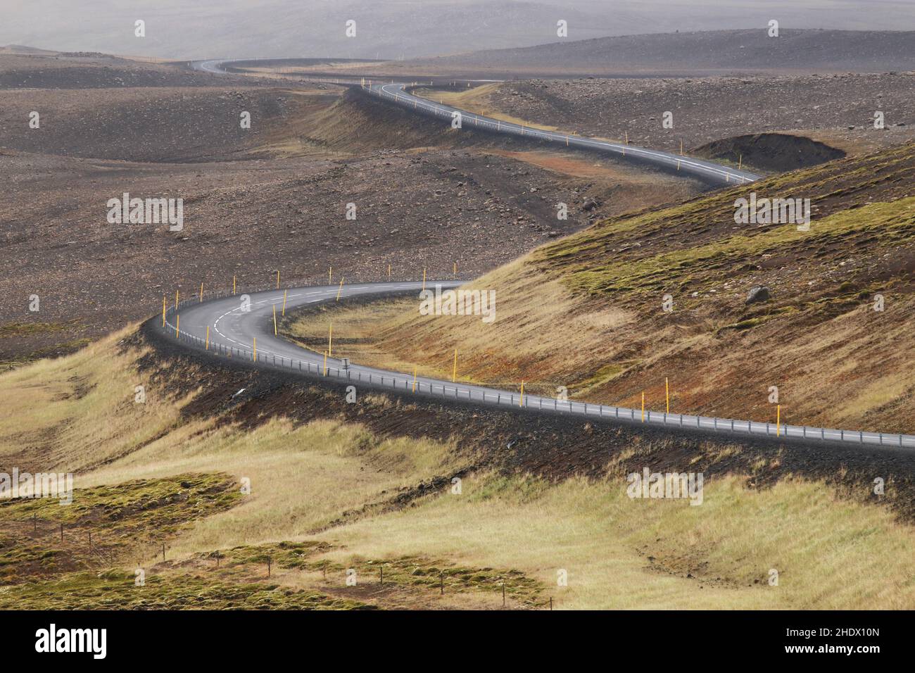 road, curvy, roads, street, streets, curvies Stock Photo - Alamy