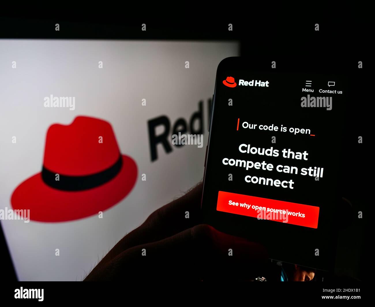 Company logo on hat hi-res stock photography and images - Alamy