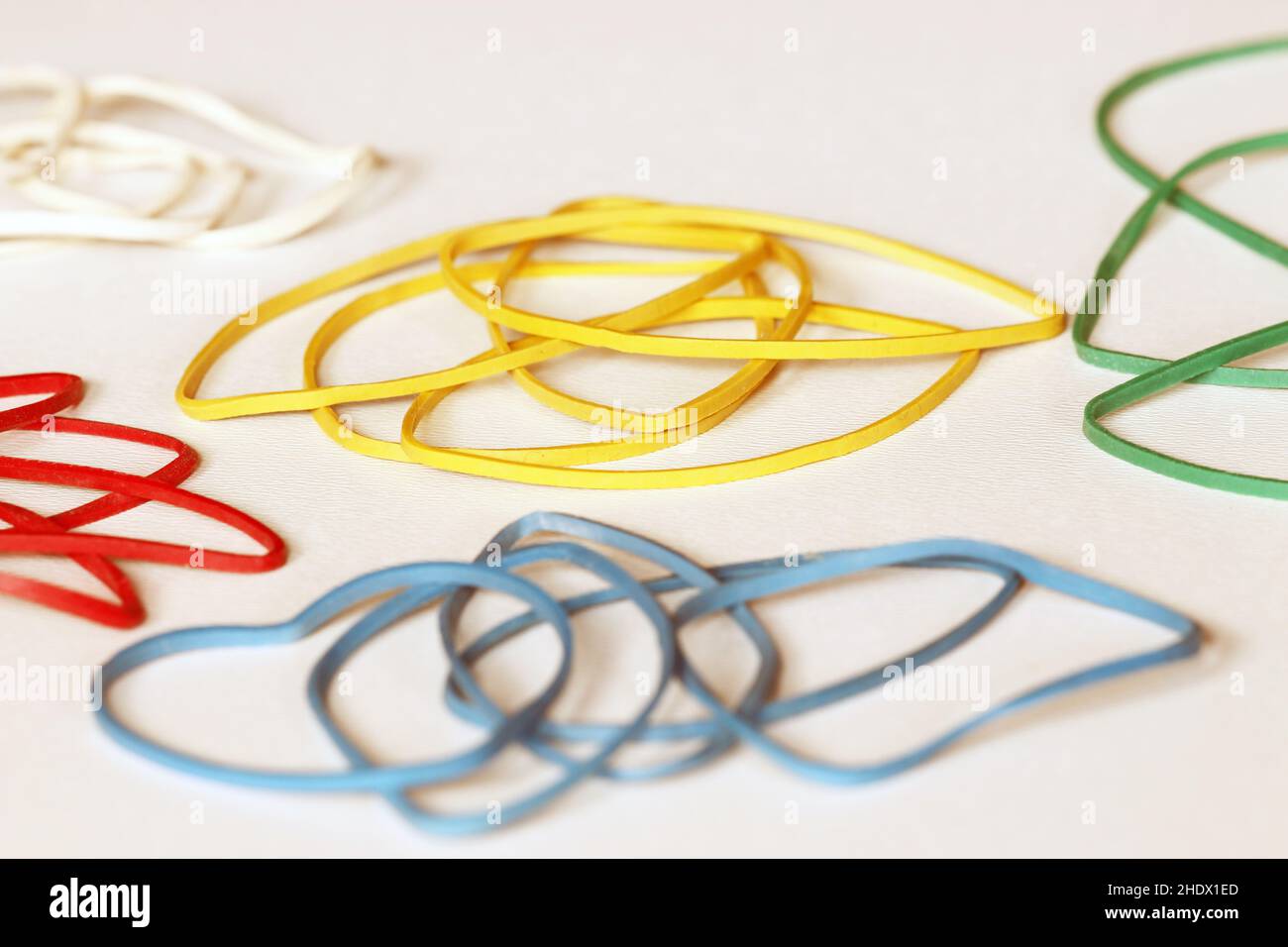 Colored rubber band hi-res stock photography and images - Alamy