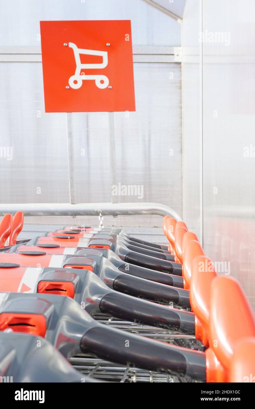 shopping cart, supermarket, collecting point, shopping carts ...