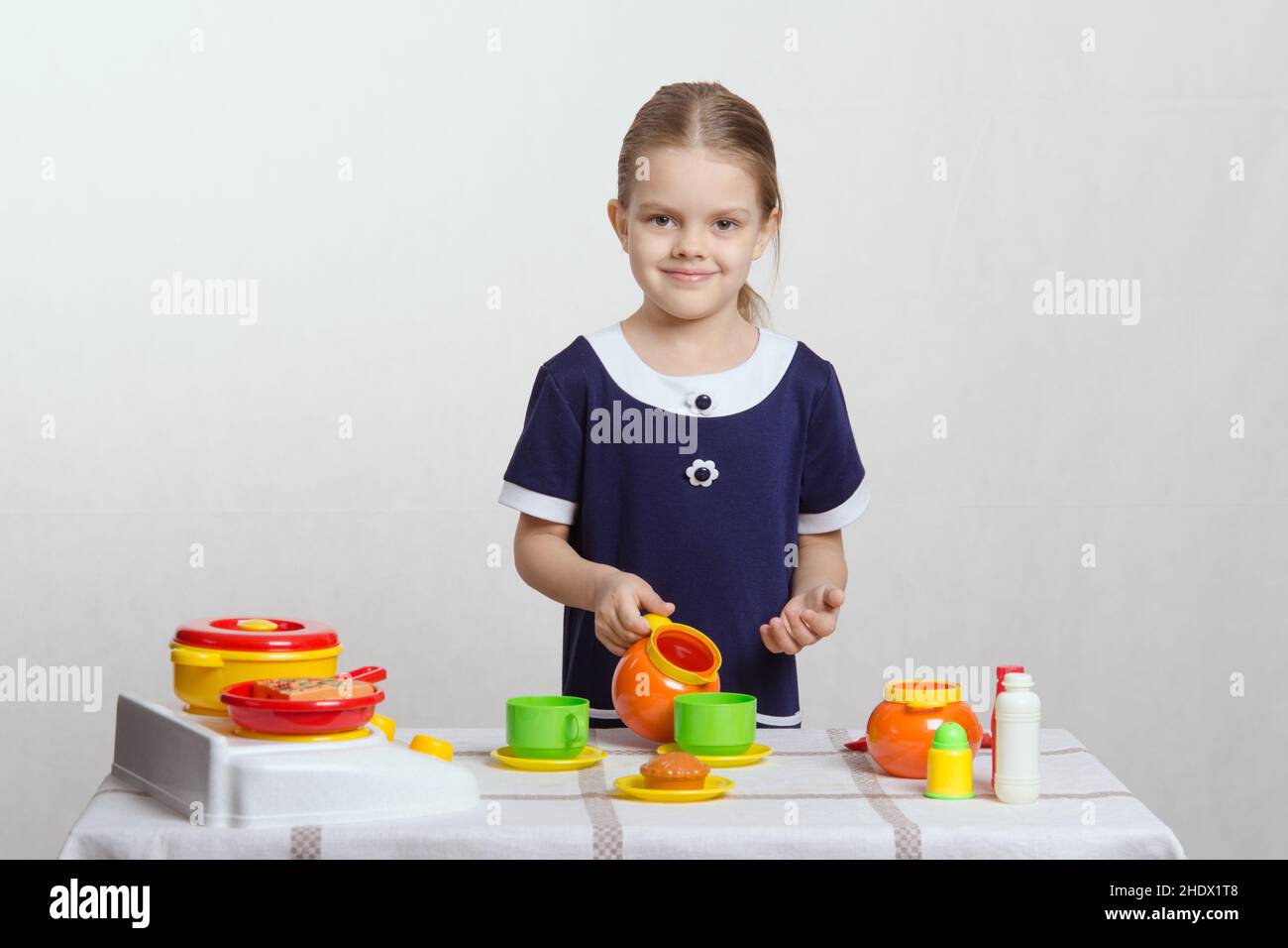 girl, playing, tea party, girls, play Stock Photo - Alamy