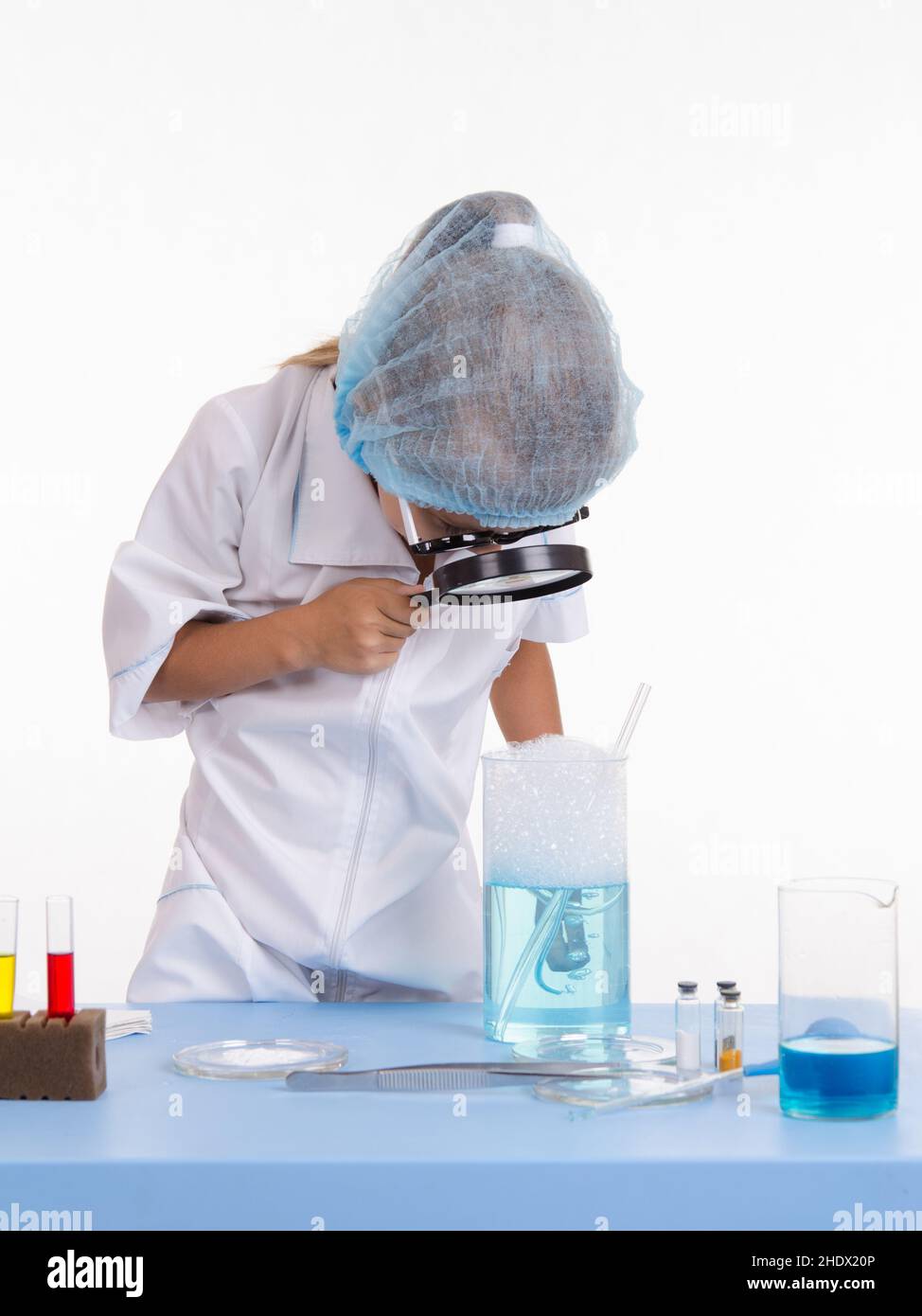 girl, magnifying glass, experiment, chemist, girls, experiments ...