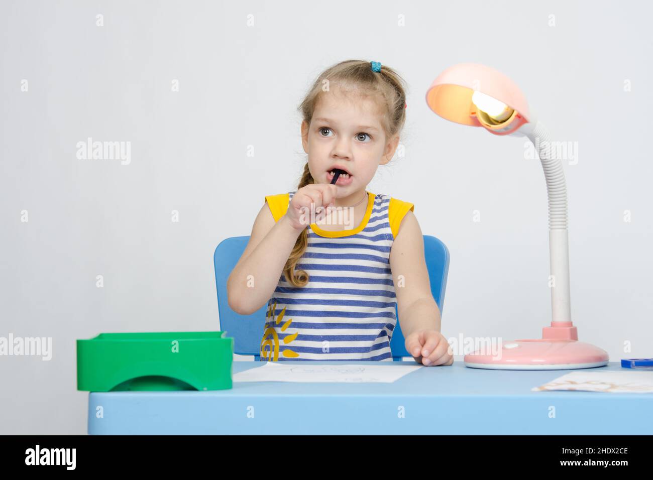 Long horizontal images hi-res stock photography and images - Alamy