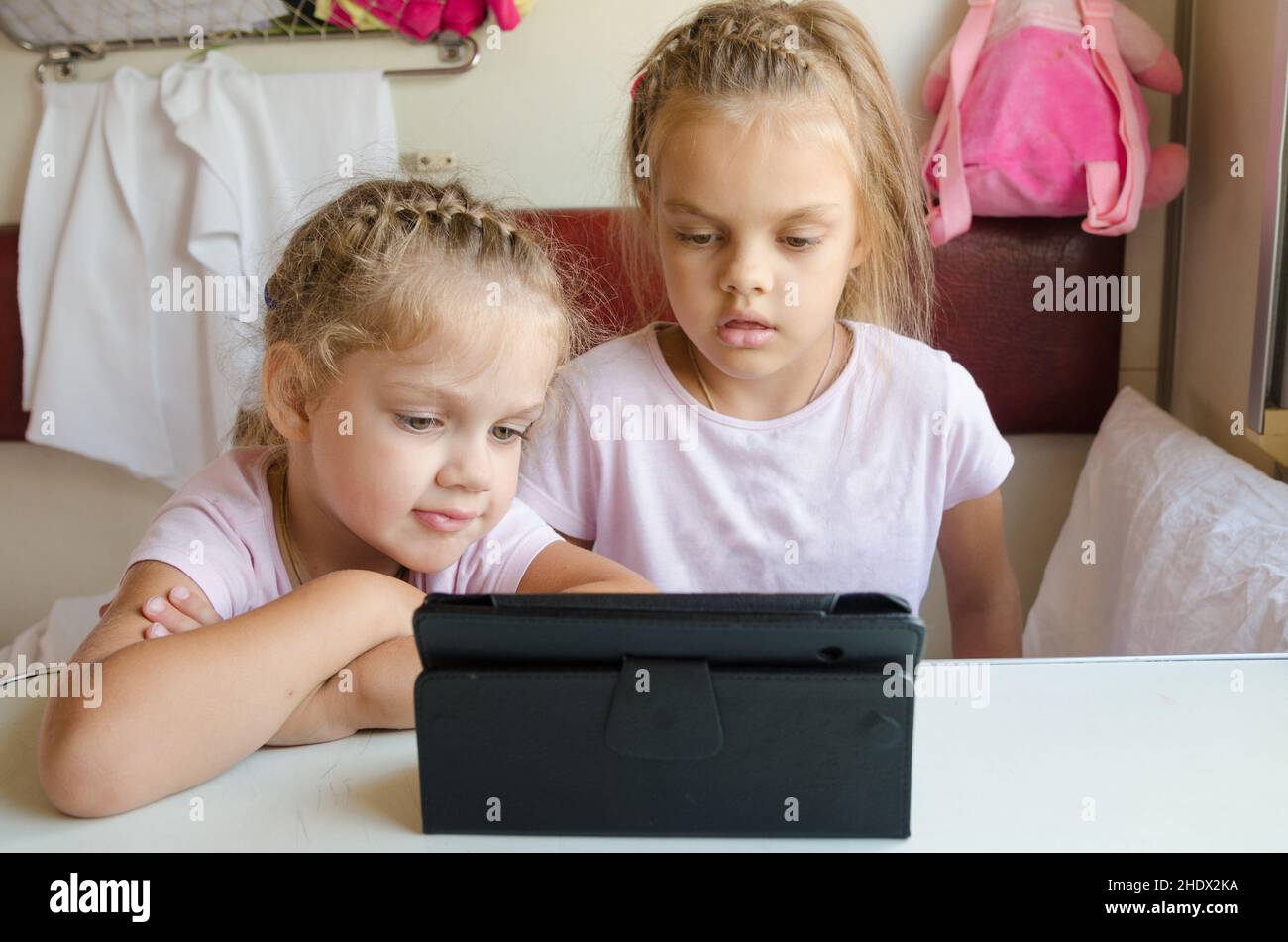 Pastimes for kids hi-res stock photography and images - Alamy