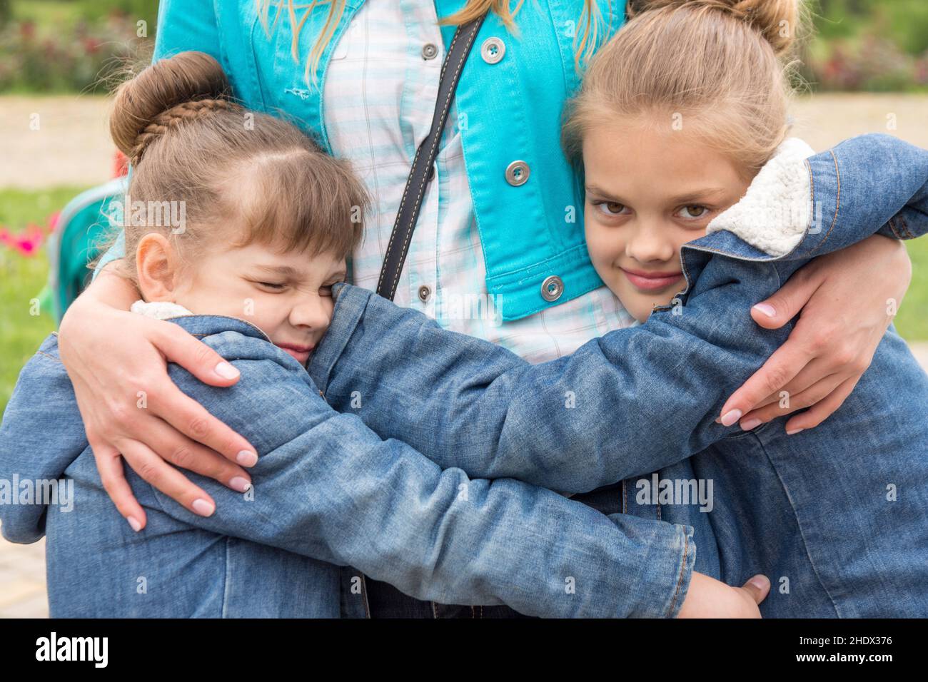 mother, embracing, sisters, mom, mothers, mum, cuddling, hug, hugging ...