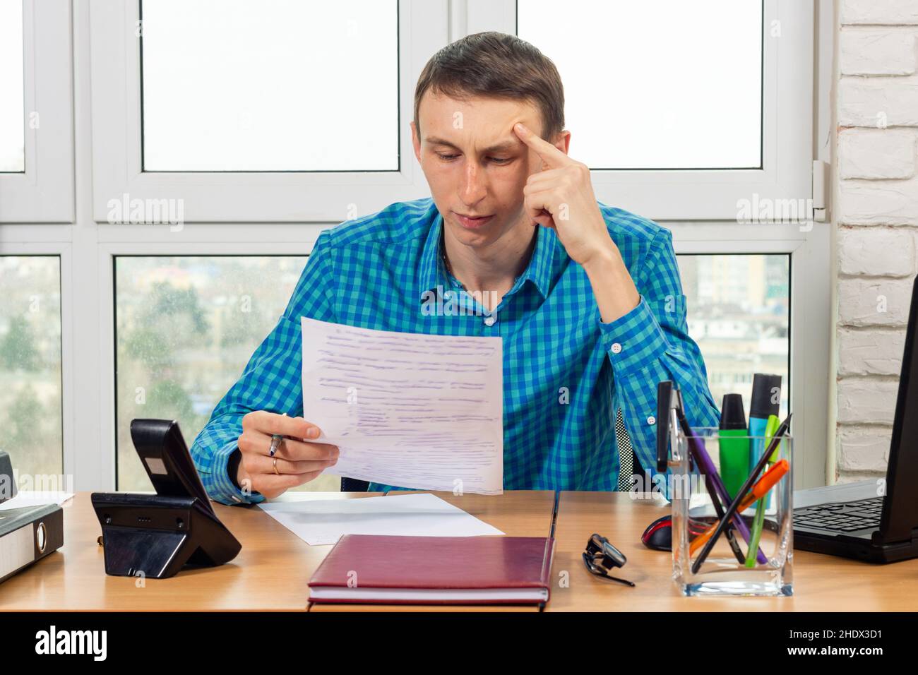 document, reading, workplace, employee, documents, read, reading a book ...